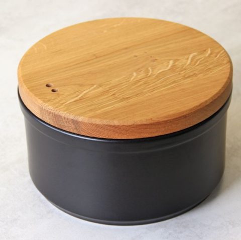 AUTHENTIC BREAD POT - Made in Germany – Handcrafted Stoneware